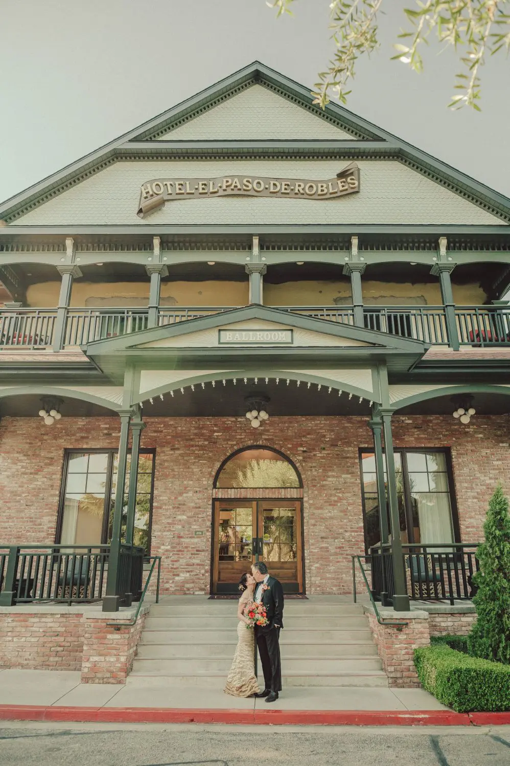 Paso Robles Inn Official Site | Downtown Paso Robles Hotels